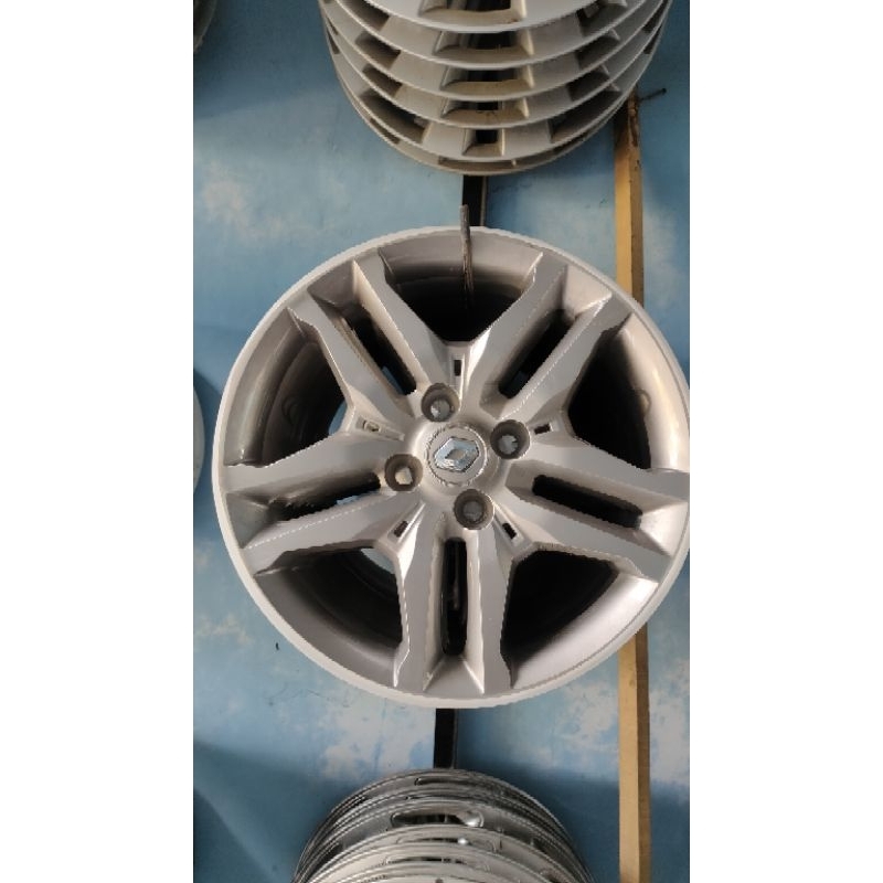 Jual Wheeldop Renault Ring 15 Bahan Fiber Lentur universal dop tutup ...