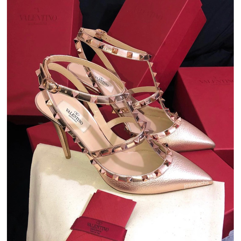 Jual AUTHENTIC PRELOVED VALENTINO ROCKSTUD GRAINED METALLIC (ROSE GOLD ...