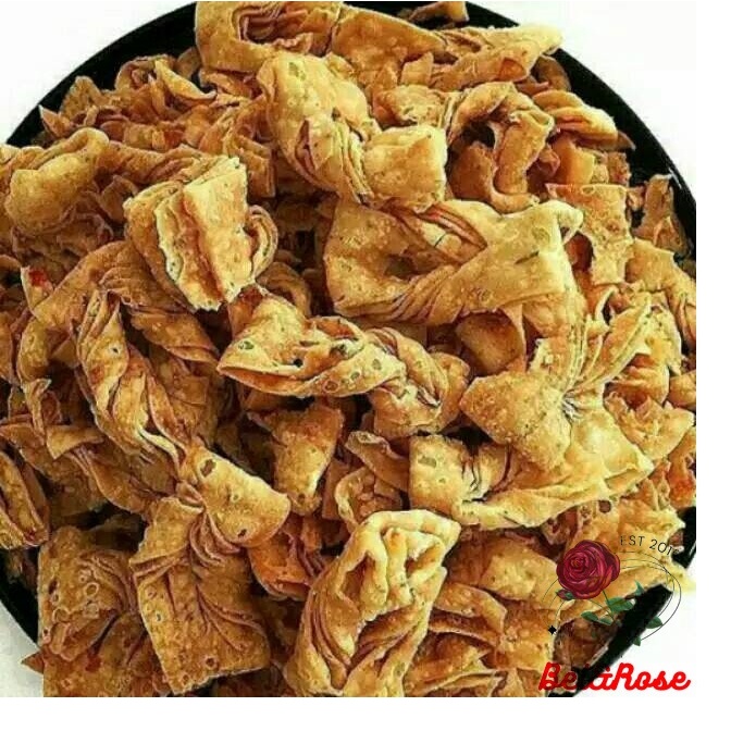 Jual KUE BAWANG PITA 500gr 500gram | KERIPIK BAWANG PITA KERUPUK BAWANG ...
