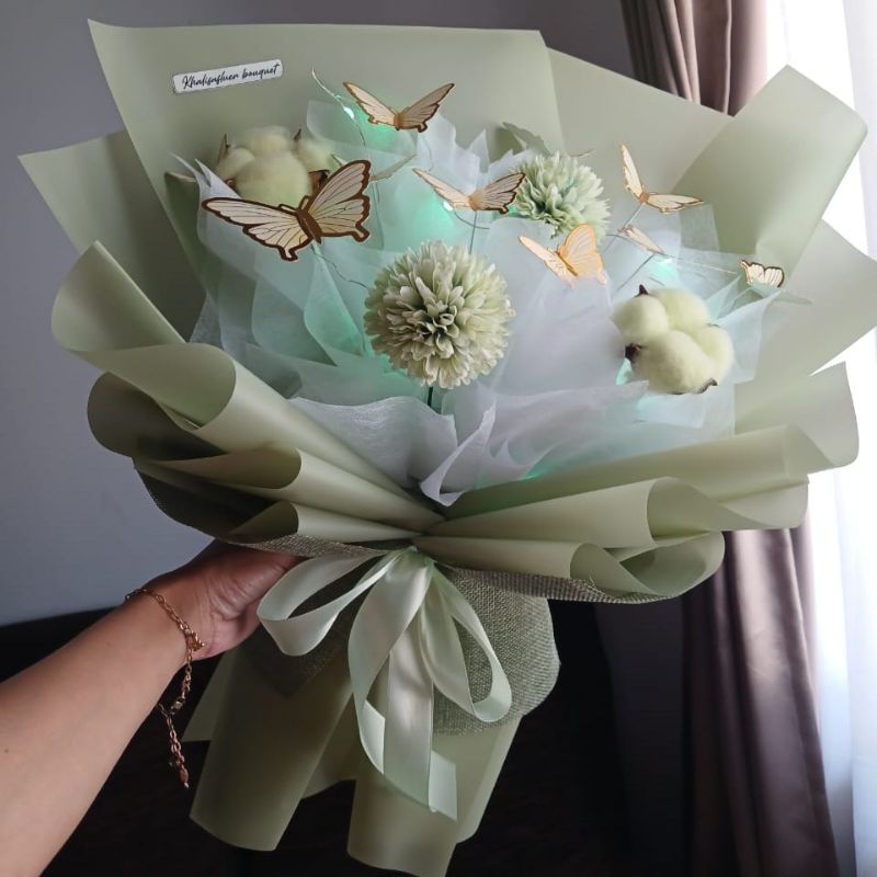 Jual buket bunga artificial buket kupu kupu led plus bunga | Shopee ... Jual buket bunga artificial buket kupu kupu led plus bunga | Shopee ...