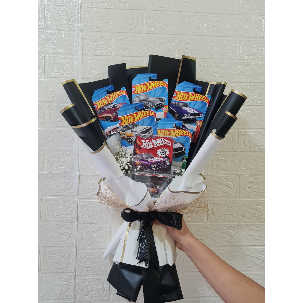 Jual Bouquet Bunga Hot Wheels Buket Bucket Hadiah Ulang Tahun Hadiah ...