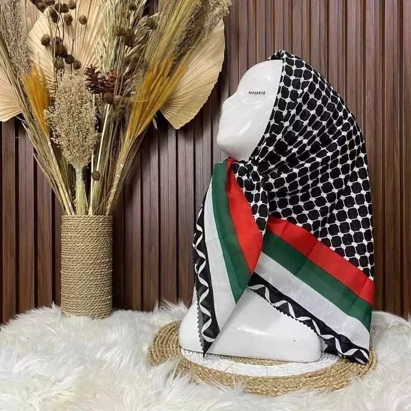 Jual TERLARIS VOAL MOTIF PALESTINA Jilbab Palestina Segi Empat motif ...