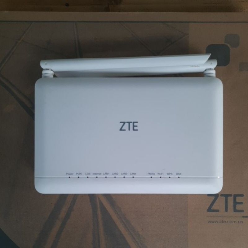 Jual Modem ZTE F670L 5G port biru plus adaftor original bawaan zte ...