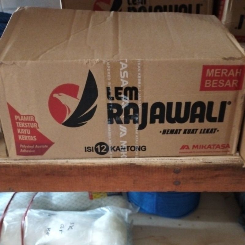 Jual Satu Dus Lem Rajawali Putih 1 KG | Shopee Indonesia