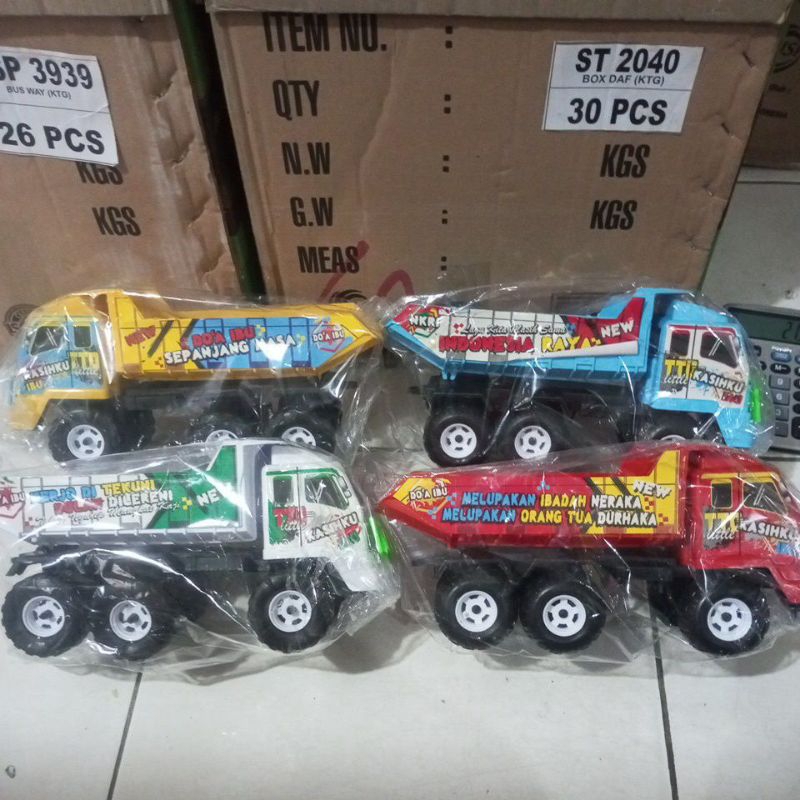 Jual Mainan mobil truk bak pasir/truk oleng + stiker dan kata2 TTD NEW ...