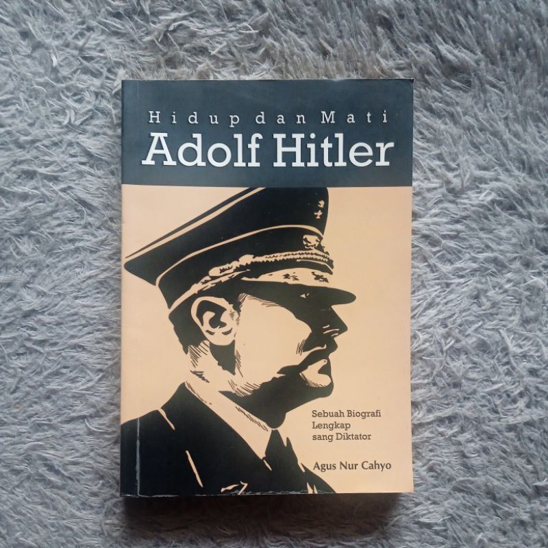 Jual Hidup Dan Mati Adolf Hitler - Agus Nur Cahyo | Shopee Indonesia