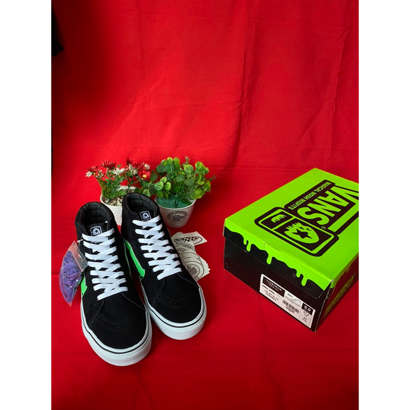 Jual VANS SK8HI x MxMxMx MAGICAL MOST MISFITS | Shopee Indonesia
