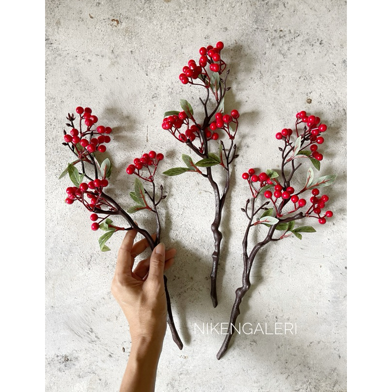 Jual BUNGA BERRY BERTANGKAI ARTIFISIAL DEKORASI | Shopee Indonesia