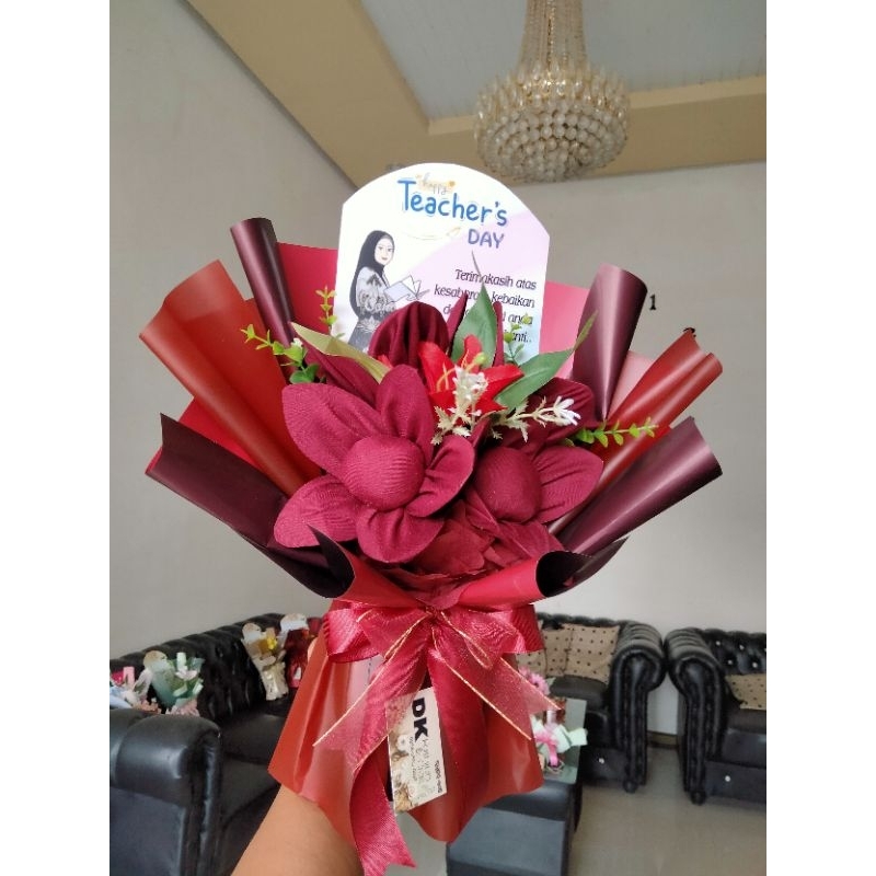 Jual Buket Jilbab Bentuk 4 Bunga Hari Guru Hari Ibu Wisuda Anniversary ...