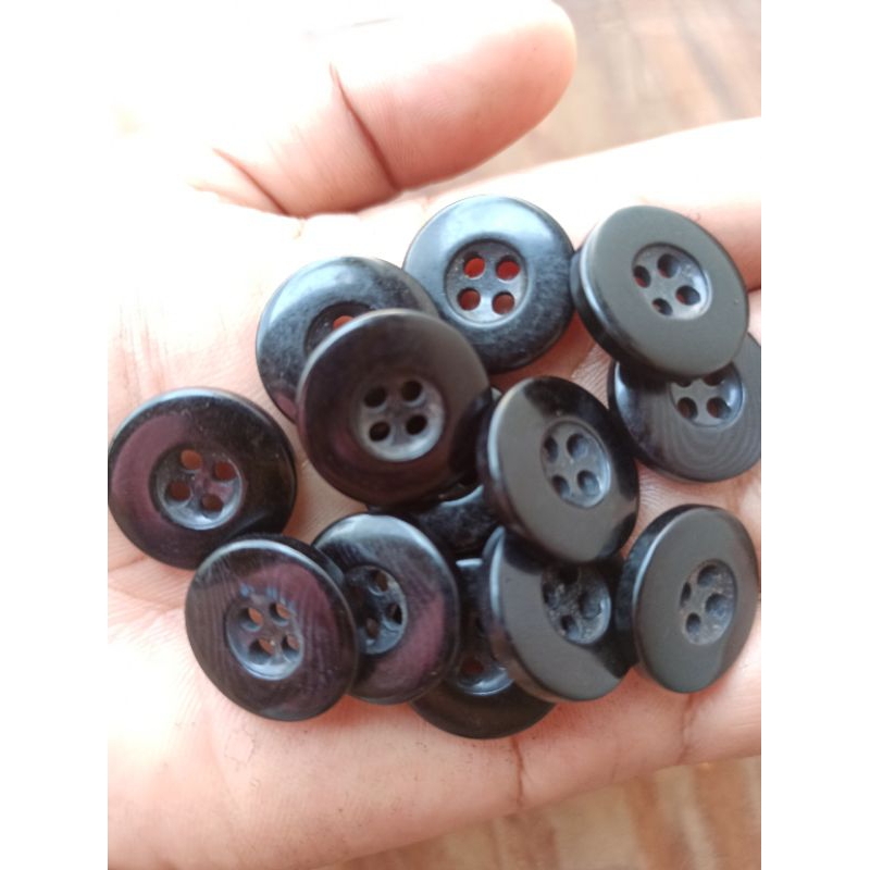 Jual Kancing PDL,PDH 30/4 per 1 gross | Shopee Indonesia