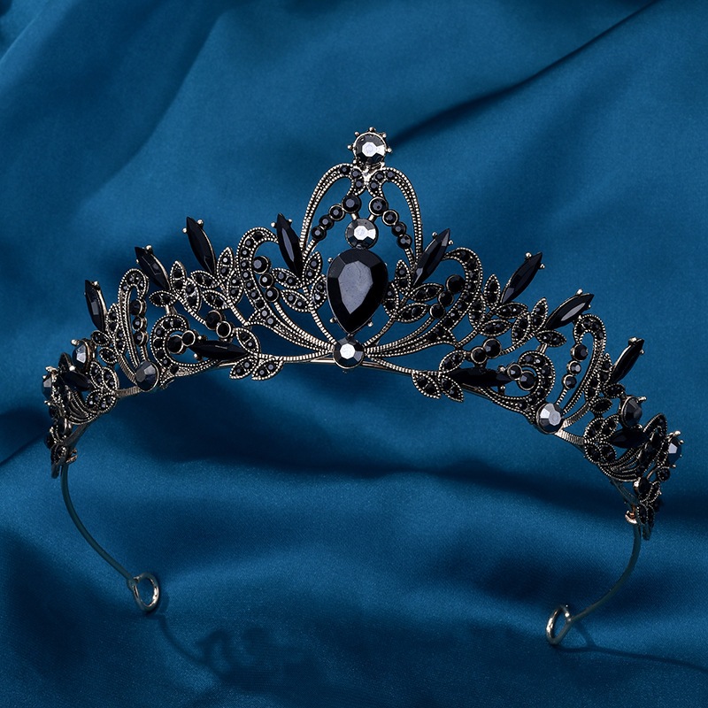 Jual Black Elegan Crown _ Mahkota Warna Hitam | Shopee Indonesia