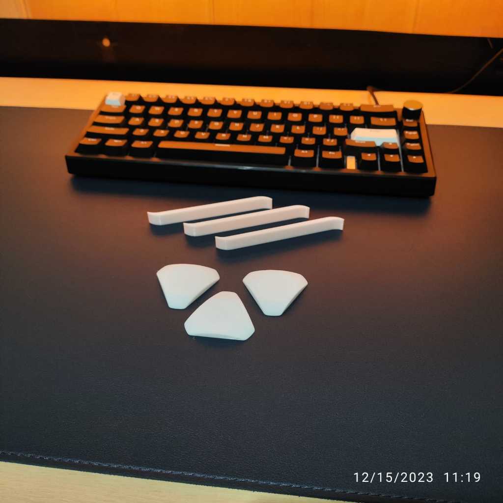 Jual Alat pembuka keyboard / laptop / elektronik prying pick / bar ...