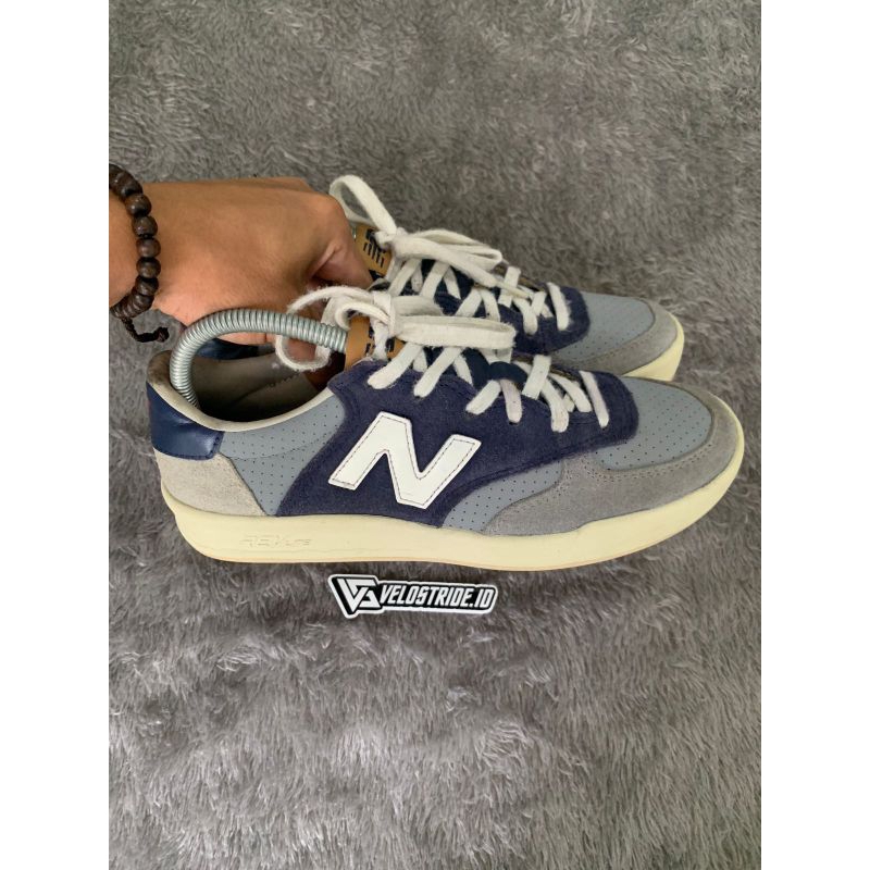 Jual NB CT300 SZ 39 25cm | Shopee Indonesia