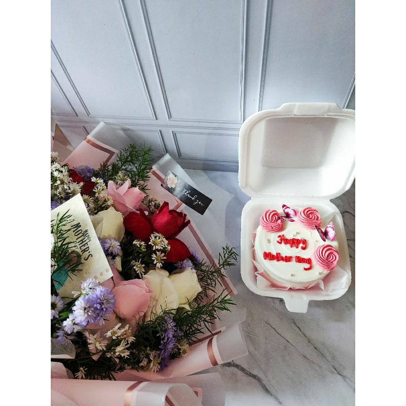 Jual Paket Bento cake + Buket Bunga/Bento cake | Shopee Indonesia