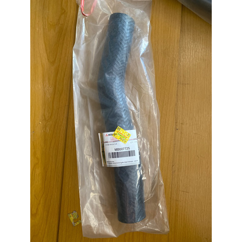 Jual SELANG RADIATOR ATAS L300 BENSIN 100% ORIGINAL KTB MB007725 | Shopee Indonesia