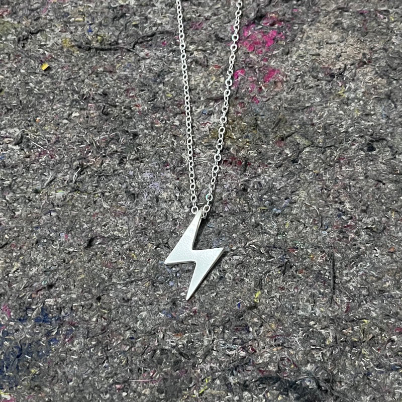 Jual THUNDER NECKLACE / KALUNG PETIR LIGHTNING NECKLACE KALUNG RANTAI ...