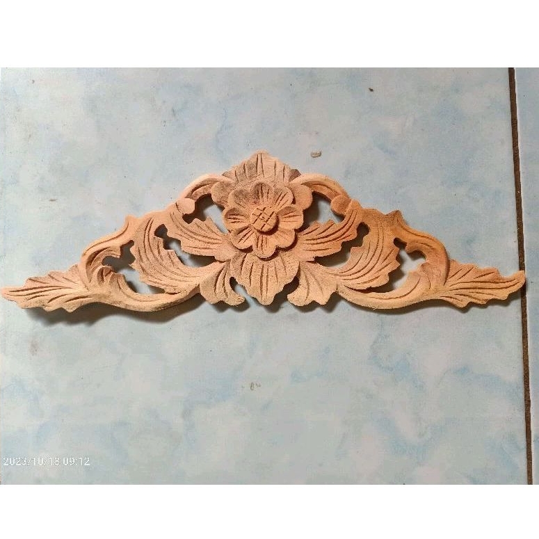 Jual Ukiran Ornamen Tempel Serbaguna Ornamen Kayu Ukir Mahkota Mawar ...