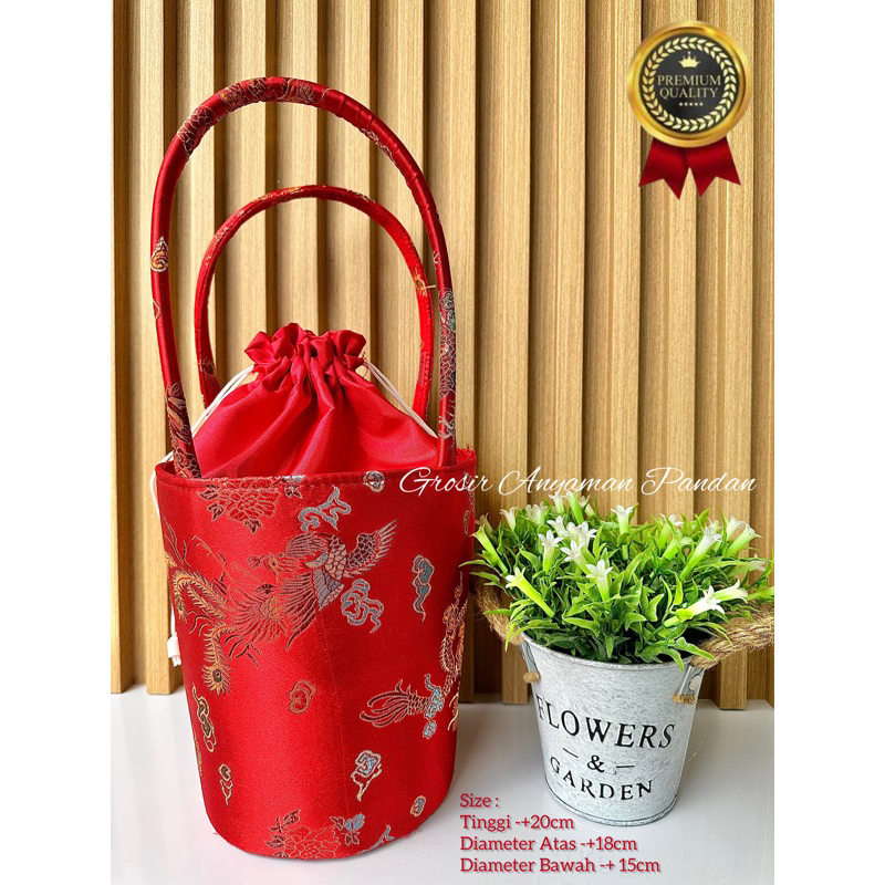 Jual Tas parcel EMBER KAIN CHEONGSAM MERAH tas hampers gift natal imlek ...