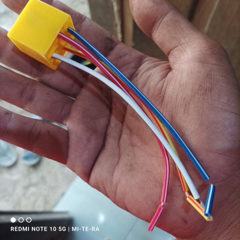 Jual socket relay lampu k4 dan soket klakson mobil dan motor | Shopee ...