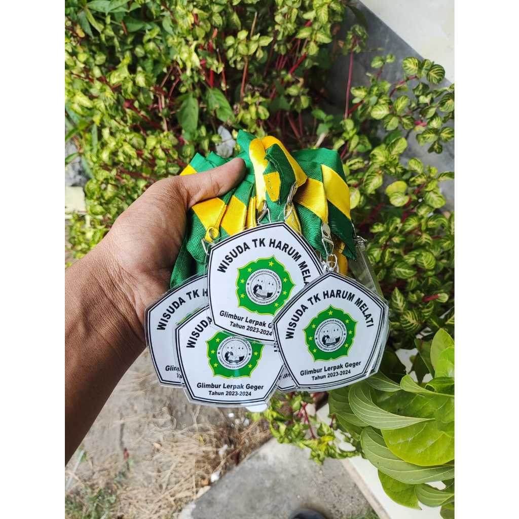 Jual Kalung Wisuda Akrilik (TEBAL 2MM)/Kalung Medali Wisuda Kalung Kain ...