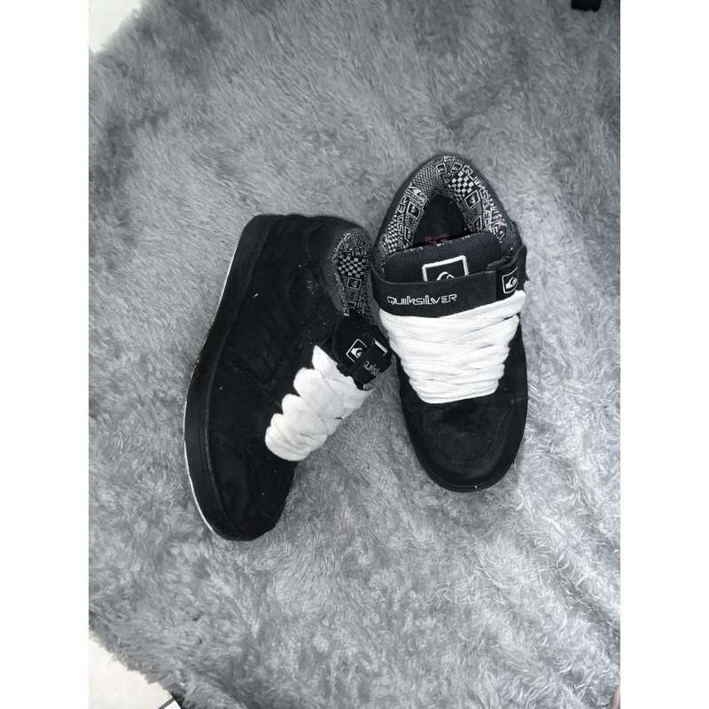 Jual SEPATU GEMUK DC QUIKSILVER HIPHOP Y2K JNCO | Shopee Indonesia