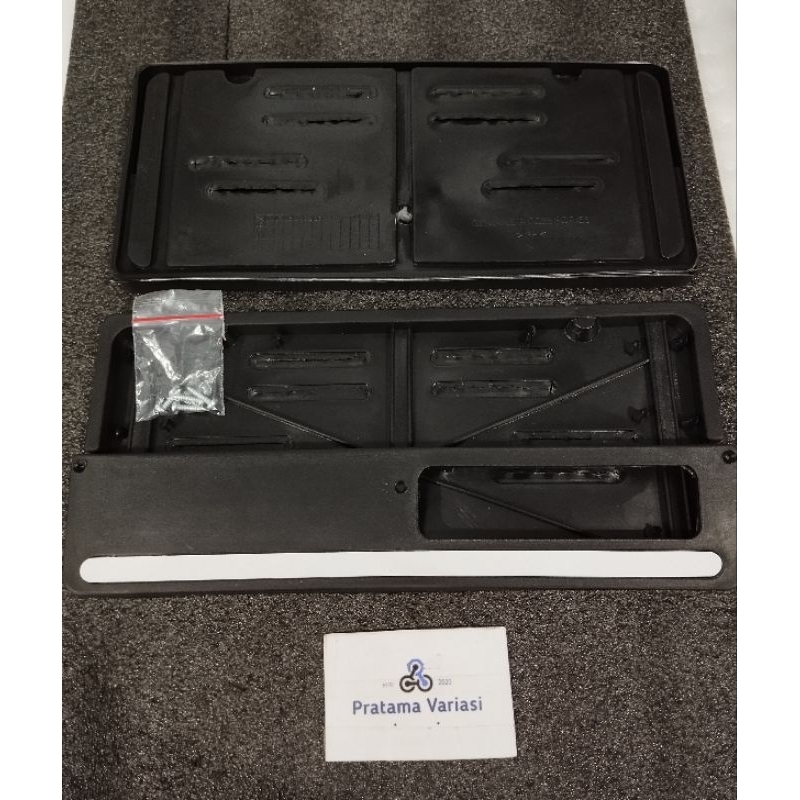 Jual Bingkai Plat DD Set / Cover Plat Nomor Motor All Type List Merah ...