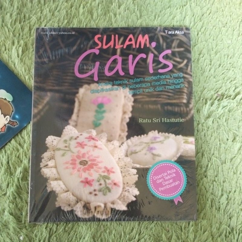Jual BUKU KREASI KERAJINAN TANGAN ANEKA DARI KAIN PERCA ZIPPER SUVENIR ...
