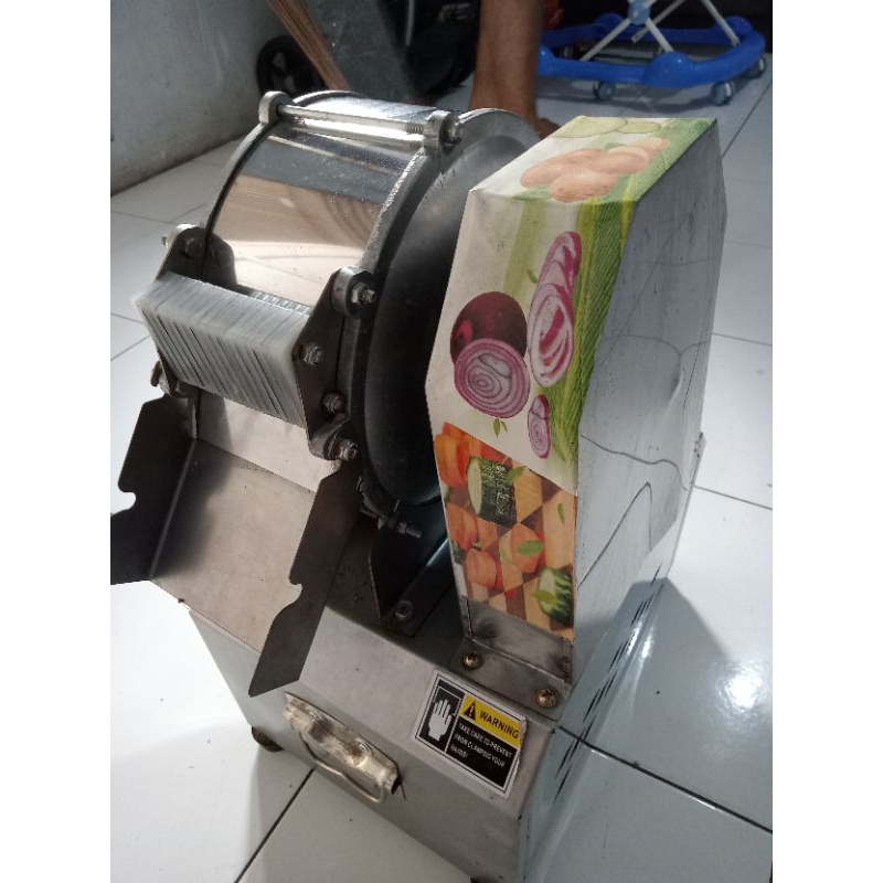 Jual Mesin Pengiris Kentang serba guna model YC-220C | Shopee Indonesia