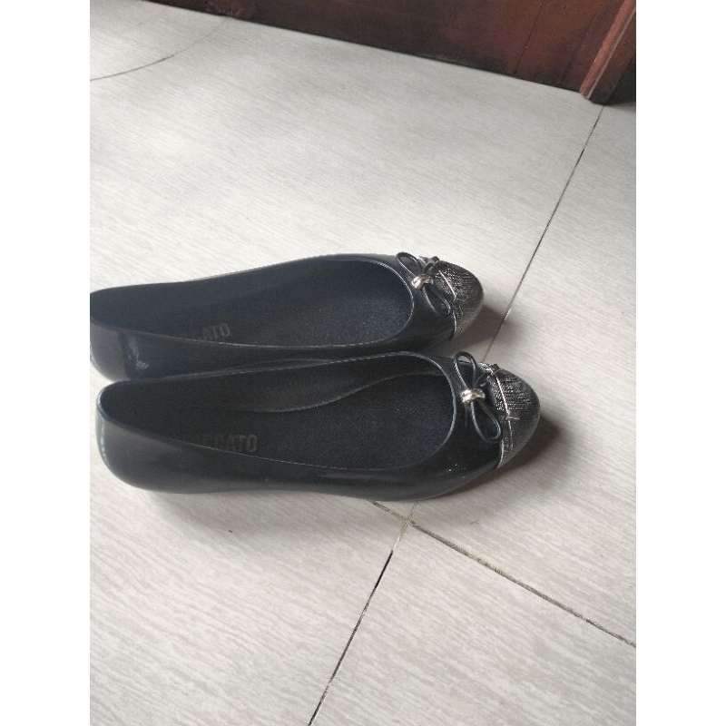Jual sepatu staccato | Shopee Indonesia