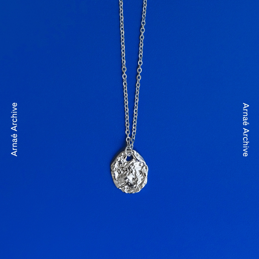 Jual Arnaé Archive — Sunspot Pendant Necklace — Kalung Unisex Couple ...