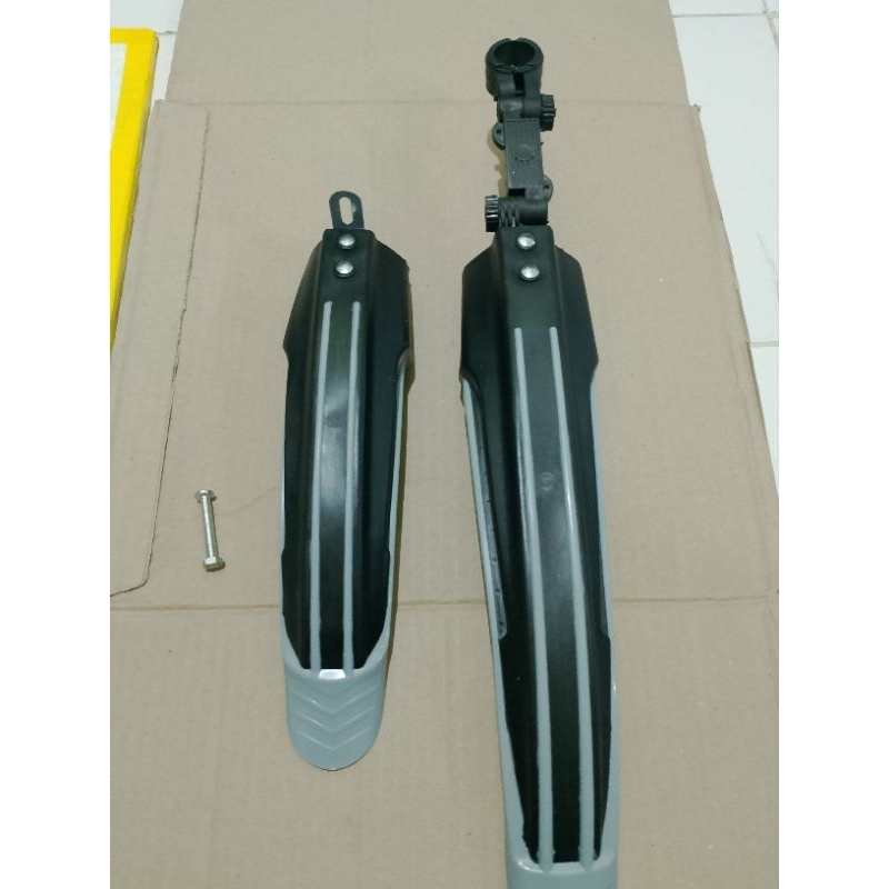 Jual SPAKBOR SEPEDA DEPAN & BELAKANG DUA WARNA | Shopee Indonesia