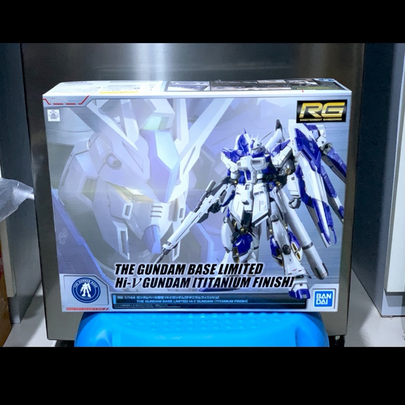 Jual RG Hi Nu Gundam Titanium Finish Gundam Base Limited Hi-V Gundam ...