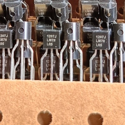 Jual IC Regulator Low Voltage 78L05 78L12 78L15 79L12 79L15 - 7805 SMD ...