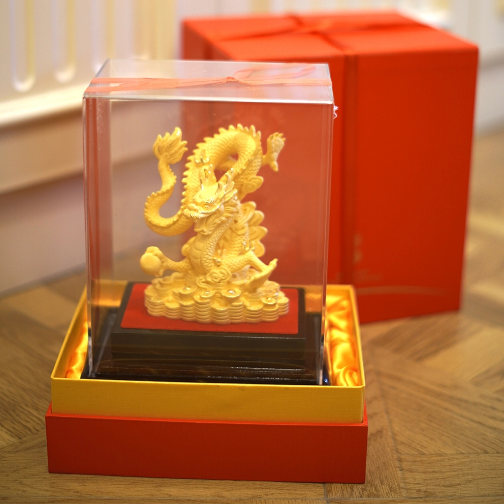 Jual Pajangan Patung Shio Naga 2024 Premium / The Golden Statue 686 ...