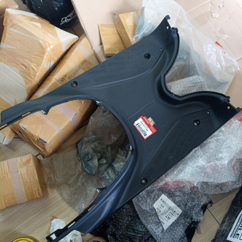 Jual STEPFLOOR STEP PIJAKAN KAKI LANTAI ATAS HONDA SCOOPY CARBU KARBU LAMA PERTAMA ORI AHM 64310 ...
