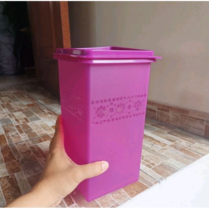 Jual Tupperware toples tinggi mosaic sweet saver 3.1 liter ( 1 ...