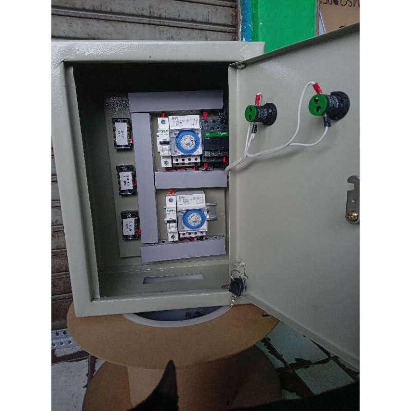 Jual Panel lampu taman plus pompa box indor 30x40x18 | Shopee Indonesia