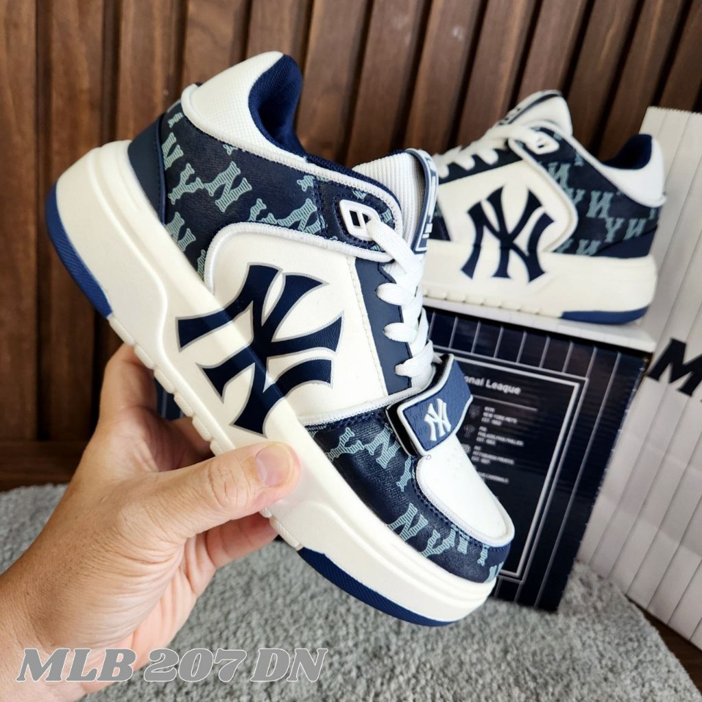 Jual Sepatu Sneakers Korea CHUNKY Liner Mid Classic Monogram NEW YORK ...