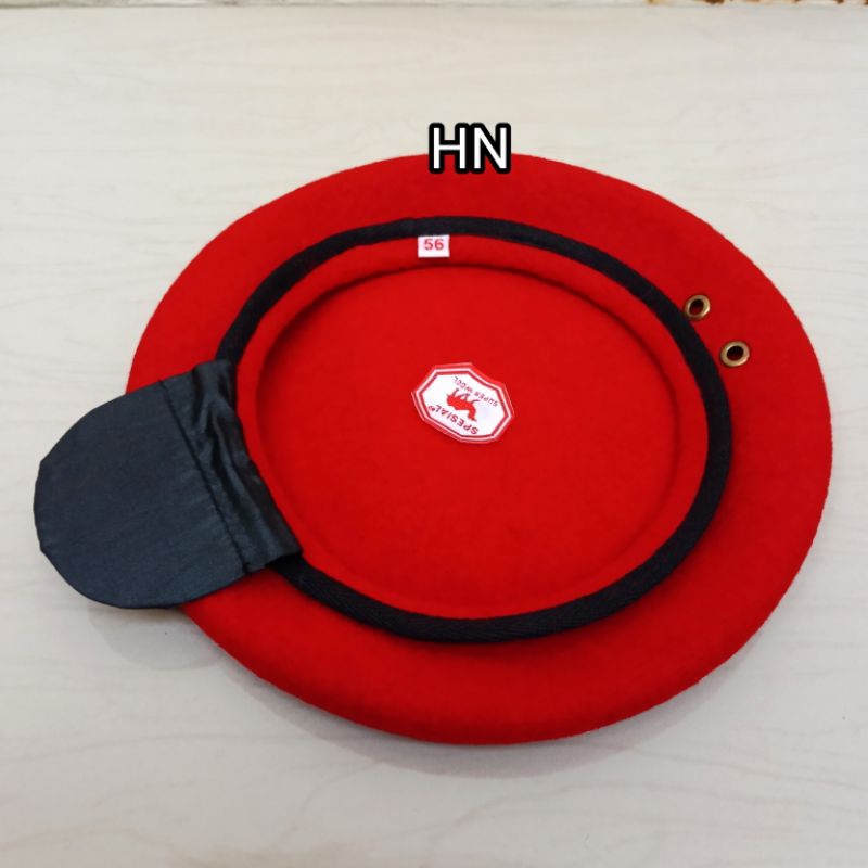 Jual Baret camel merah | Shopee Indonesia