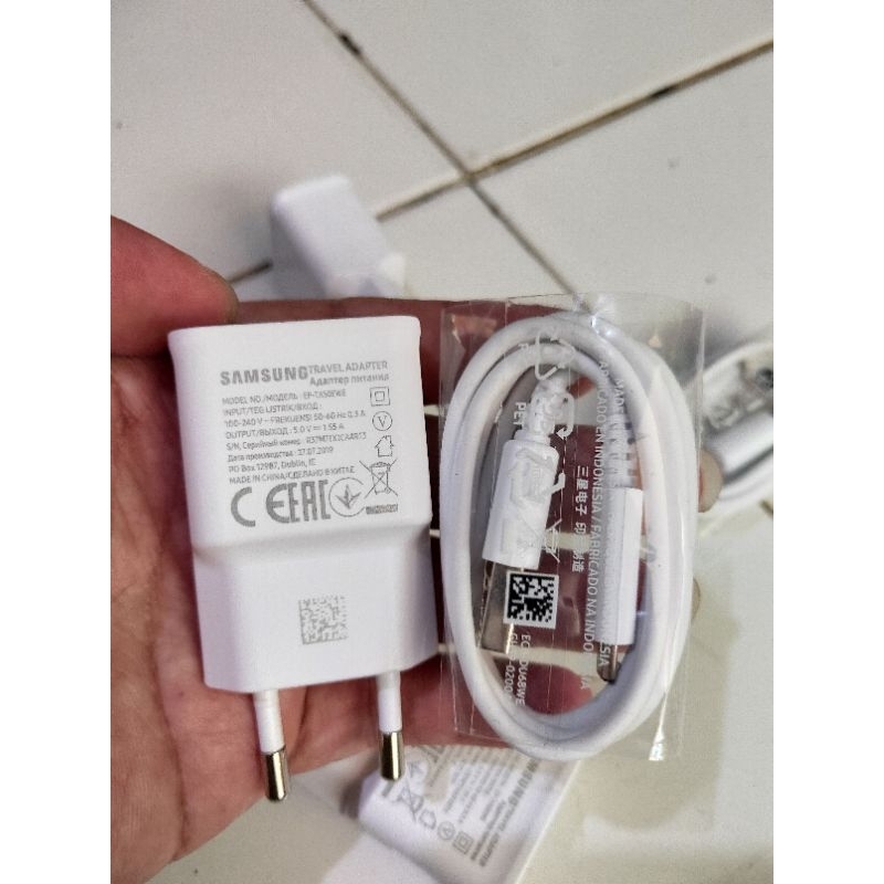 Jual Charger Samsung Micro Original 100% SEIN Copotan Bawaan HP J7 J8 Prime Core | Shopee Indonesia