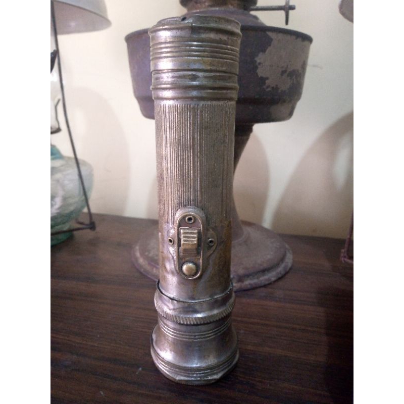Jual SENTER KUNINGAN/SENTER KUNO/SENTER ANTIK/SENTER LAWAS/BARANG ANTIK ...
