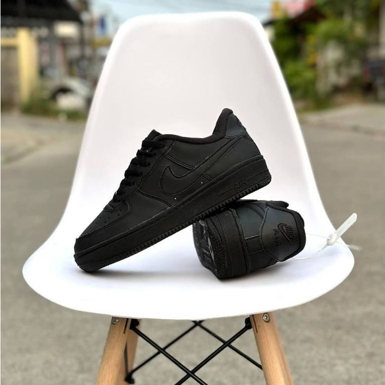 Jual air force sepatu sneaker nike air force 1 full black low code ...