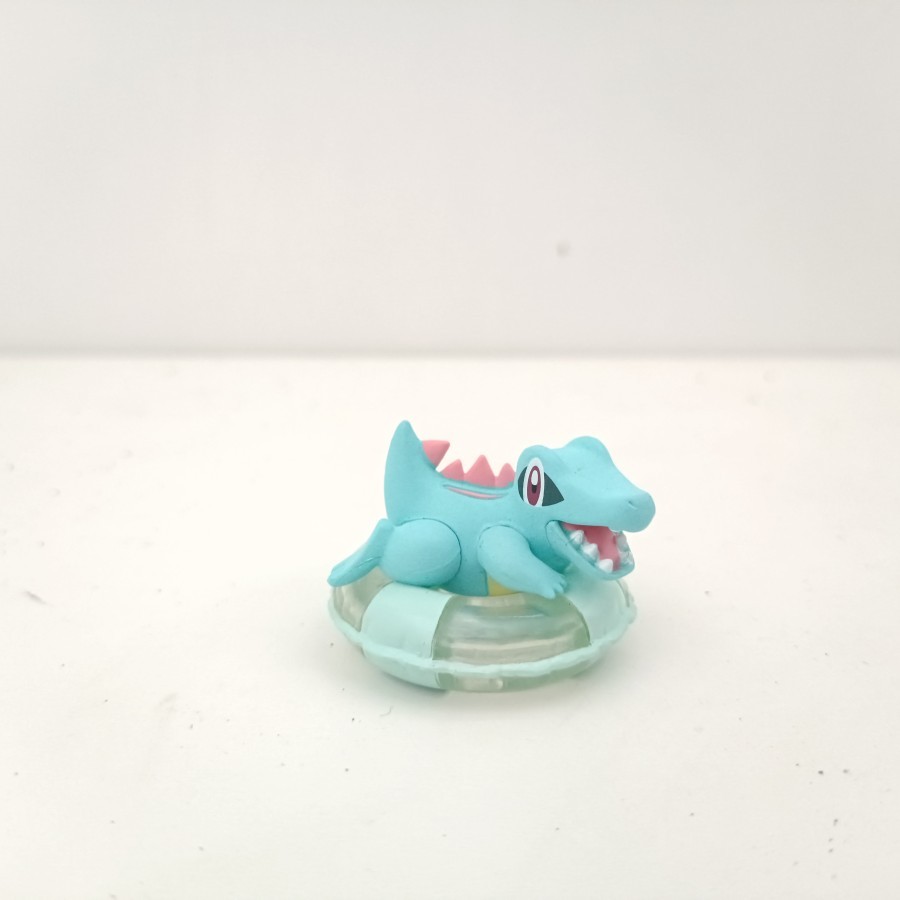 Jual Pokemon Figure Totodile Ban Figure Totodile Figure Tomy | Shopee ...