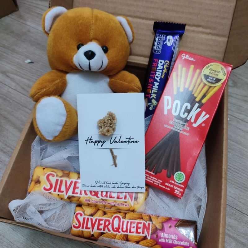 Jual Hampers Snack Coklat Bunga Abadi Kado Hadiah Ulang Tahun ...