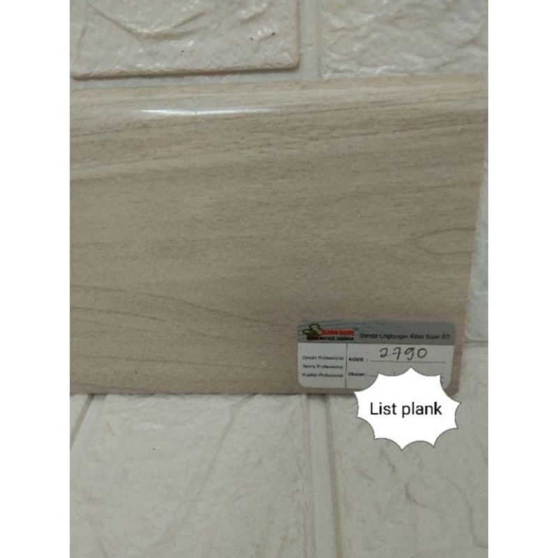 Jual Plint PVC / List dinding PVC / List plank PVC isi 2,4meter ...