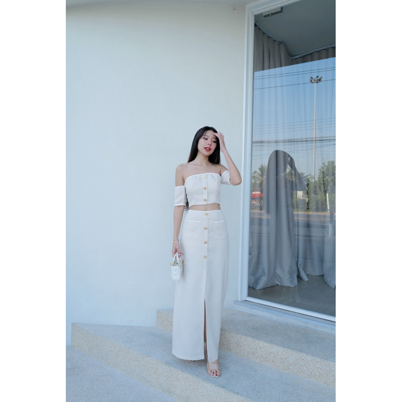 Jual Moran Set (Korean Tweed Sabrina Crop Top Long Skirt Import Bangkok ...