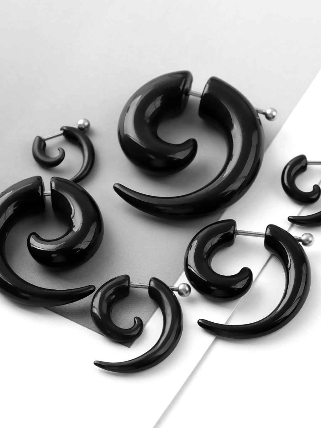 Jual Anting Spiral Akrilik / Anting Keong / Anting Akrilik Hitam / ICH ...