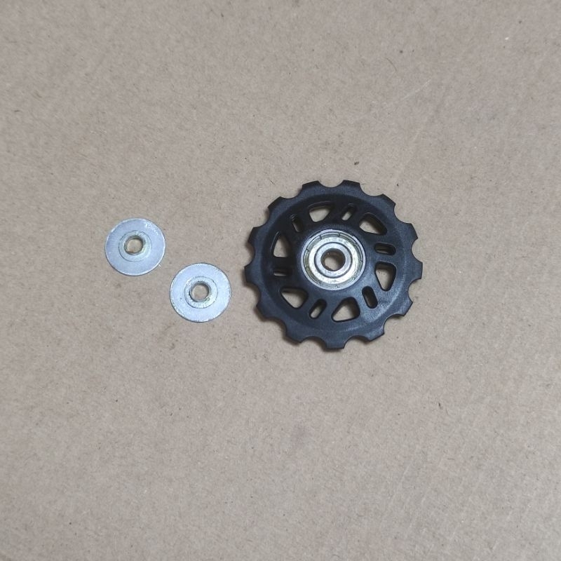 Jual pulley 13t bearing bahan pvc rear deraileur gigi pemindah rantai ...