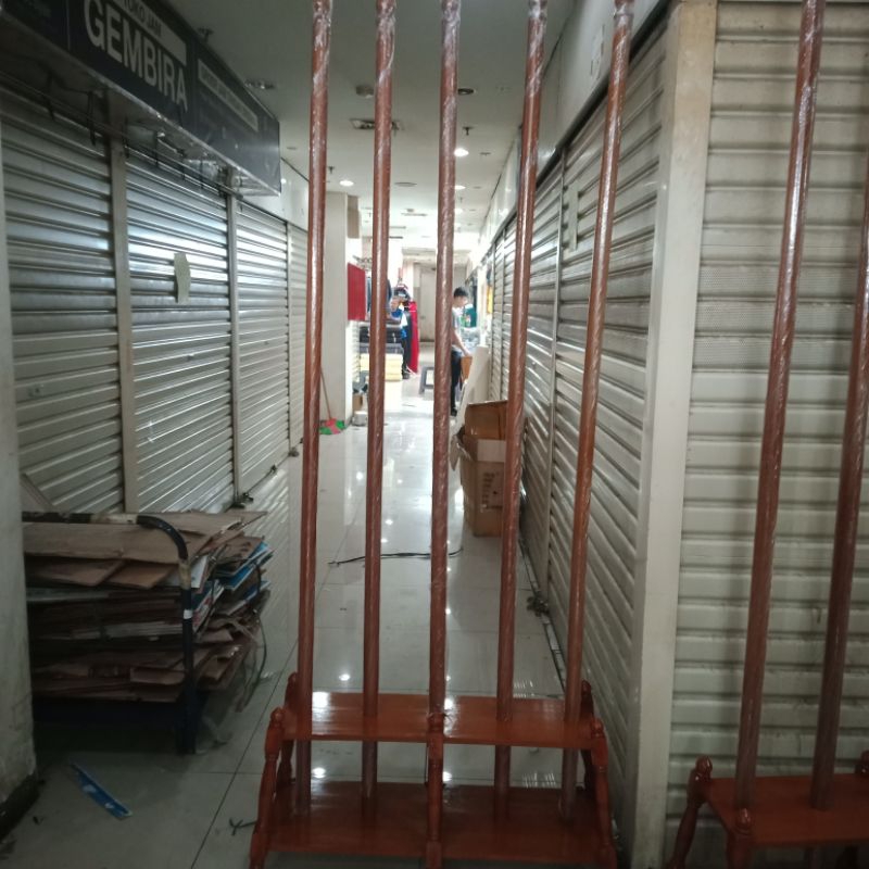 Jual Tiang pataka bendera ruangan satu set tiang dan tatakan lobang5 ...