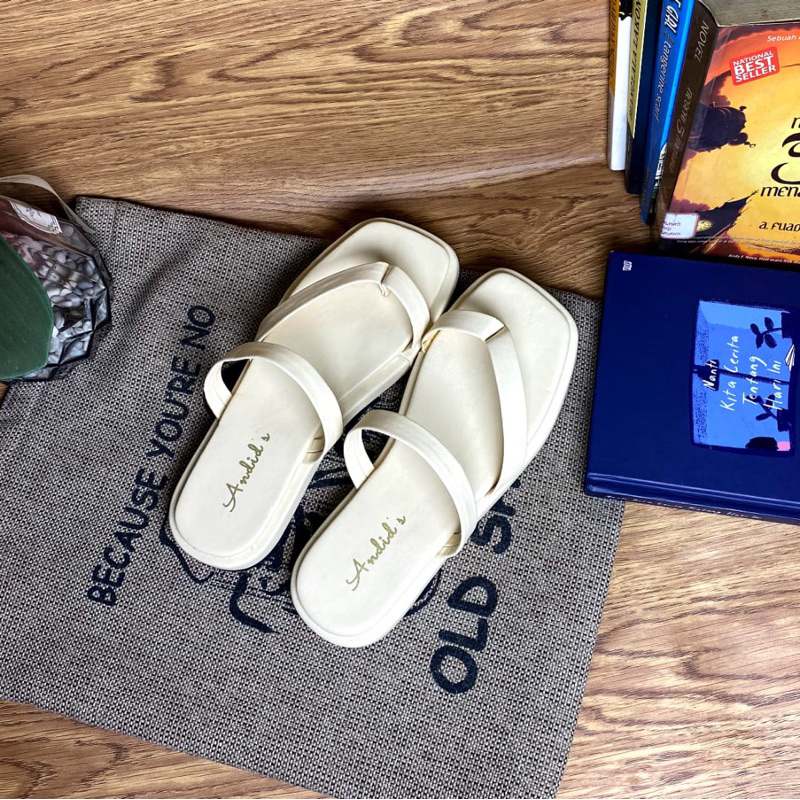 Jual Pitje - Sandal Wanita Japit Tali Modern | Shopee Indonesia